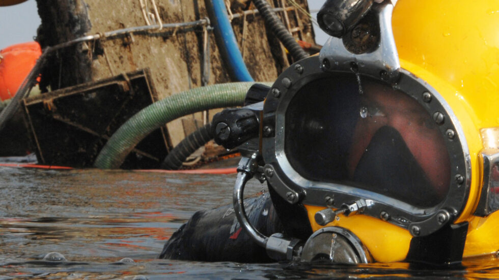 What is an Engineer Diver? - Professional Diver Training Center